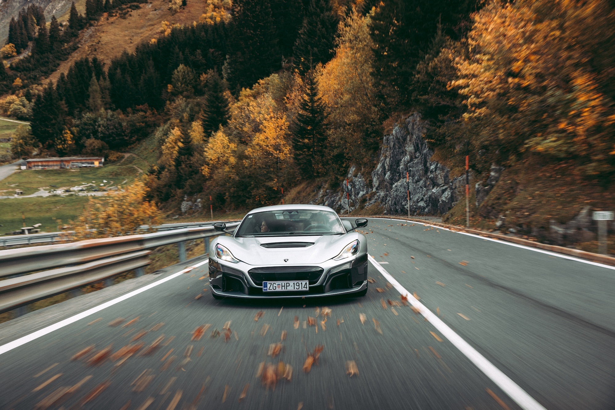 Rimac, de l’hypercar à la révolution des taxis autonomes avec Kia | La ...